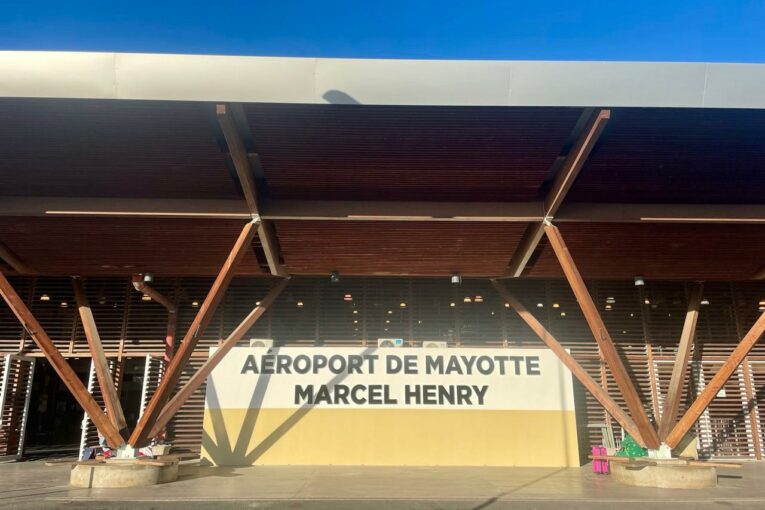 Fermeture de l’aéroport Marcel Henry pour des travaux | L'info KWEZI